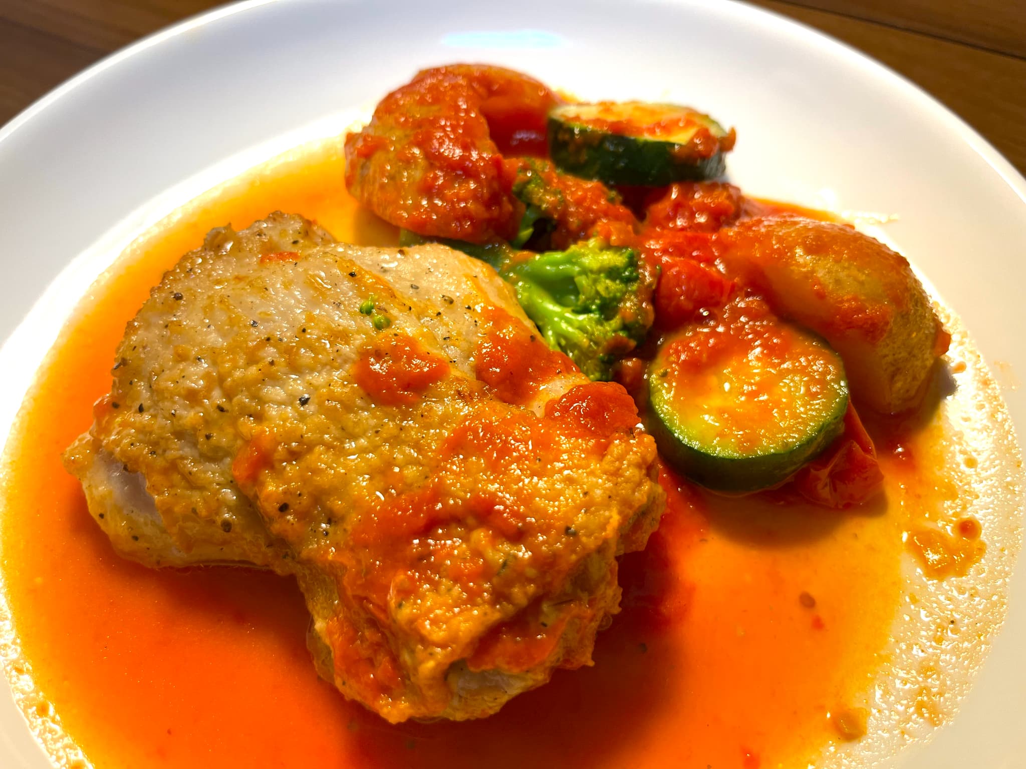 Vivid TABLE（ビビッドテーブル）を実食レビュー！40%OFFでお得に注文する方法 | スマートフードナビ